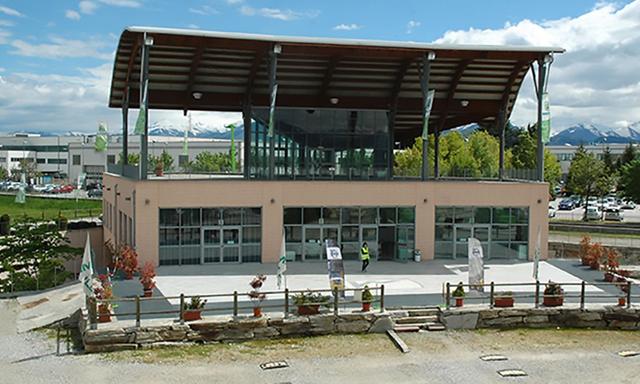 Servizi Merlo: assistenza, finanziamenti e formazione | Italy