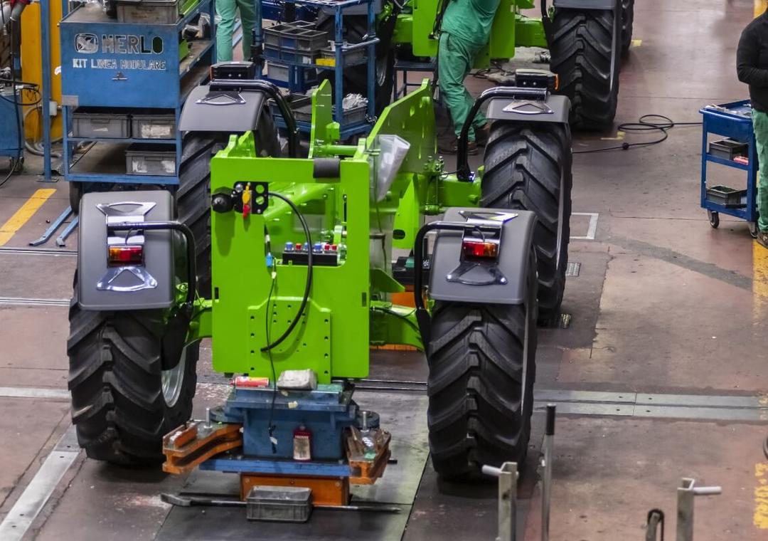 Assistenza post-vendita e ricambi originali Merlo S.p.A. | Italy